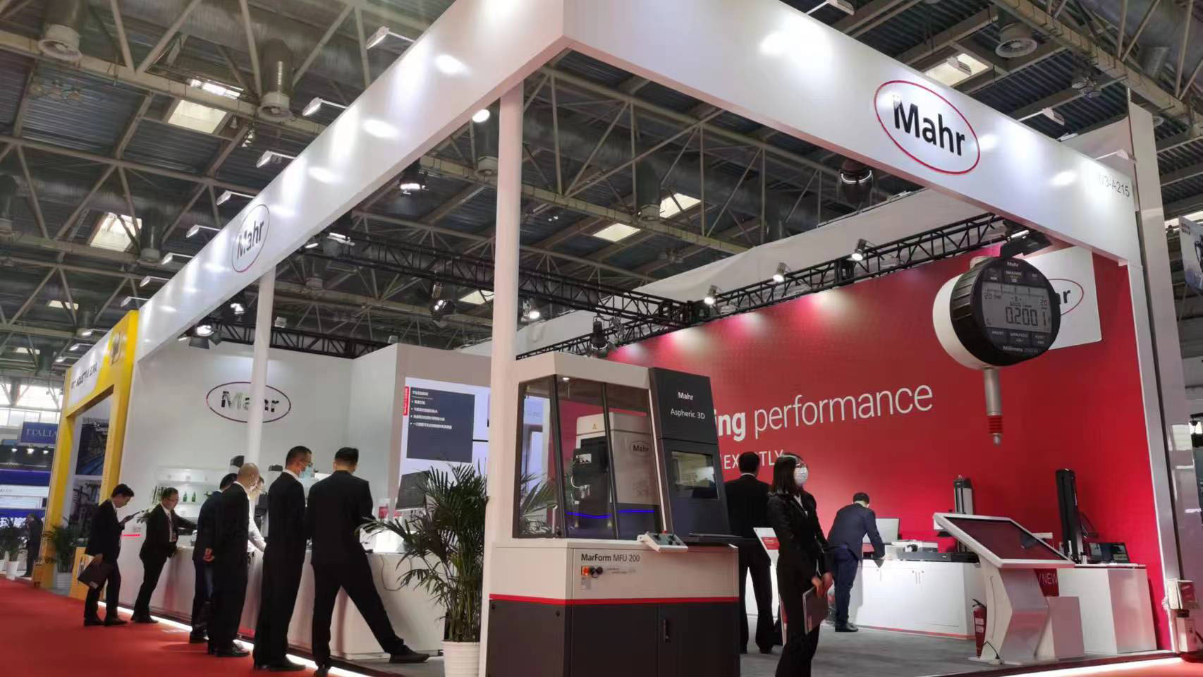 更多展台设计搭建-展览展会一站式搭建商-中励展览设计策划公司